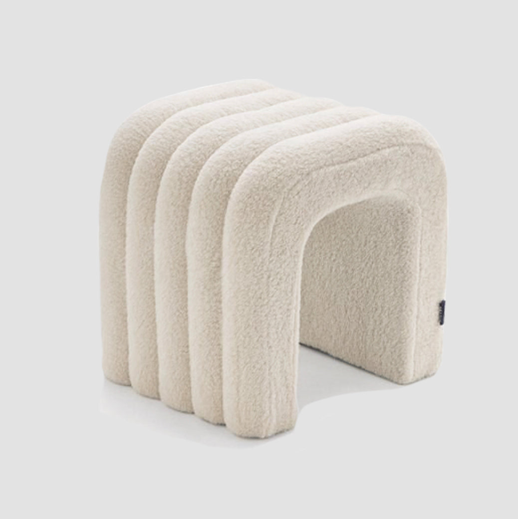 The Minimal Boucle Stool – Hipnos and Nicte Home